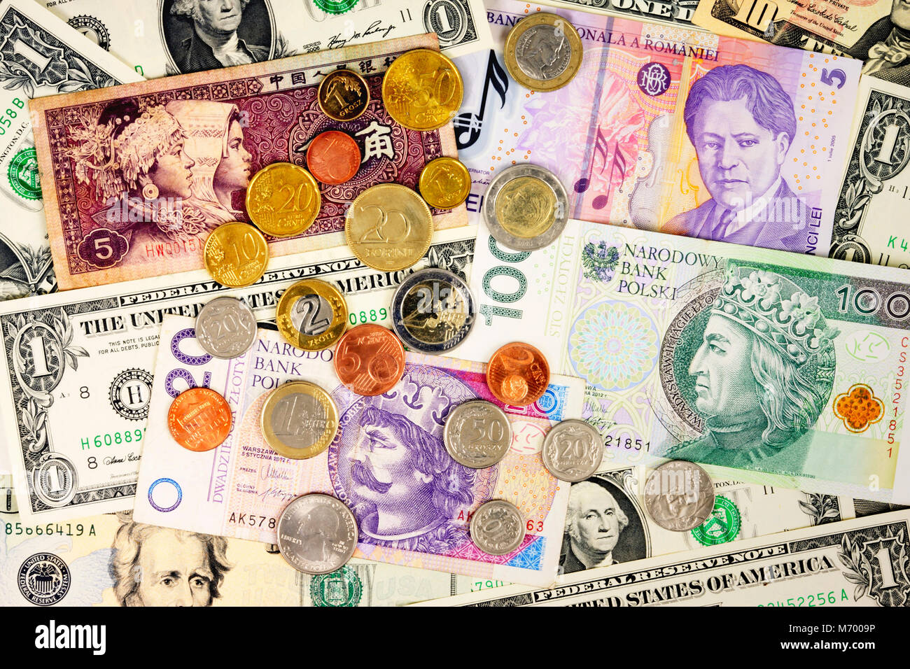 Foreign currencies notes coins hi-res stock photography and images - Alamy