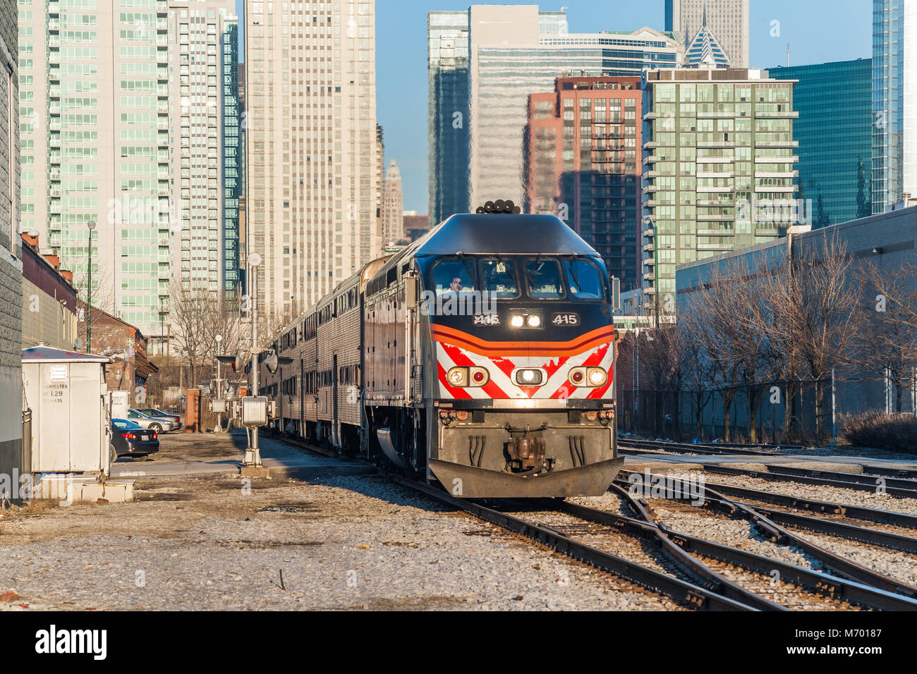 Metra passenger railroad engine near downtown Chicago Stock Photo - Alamy