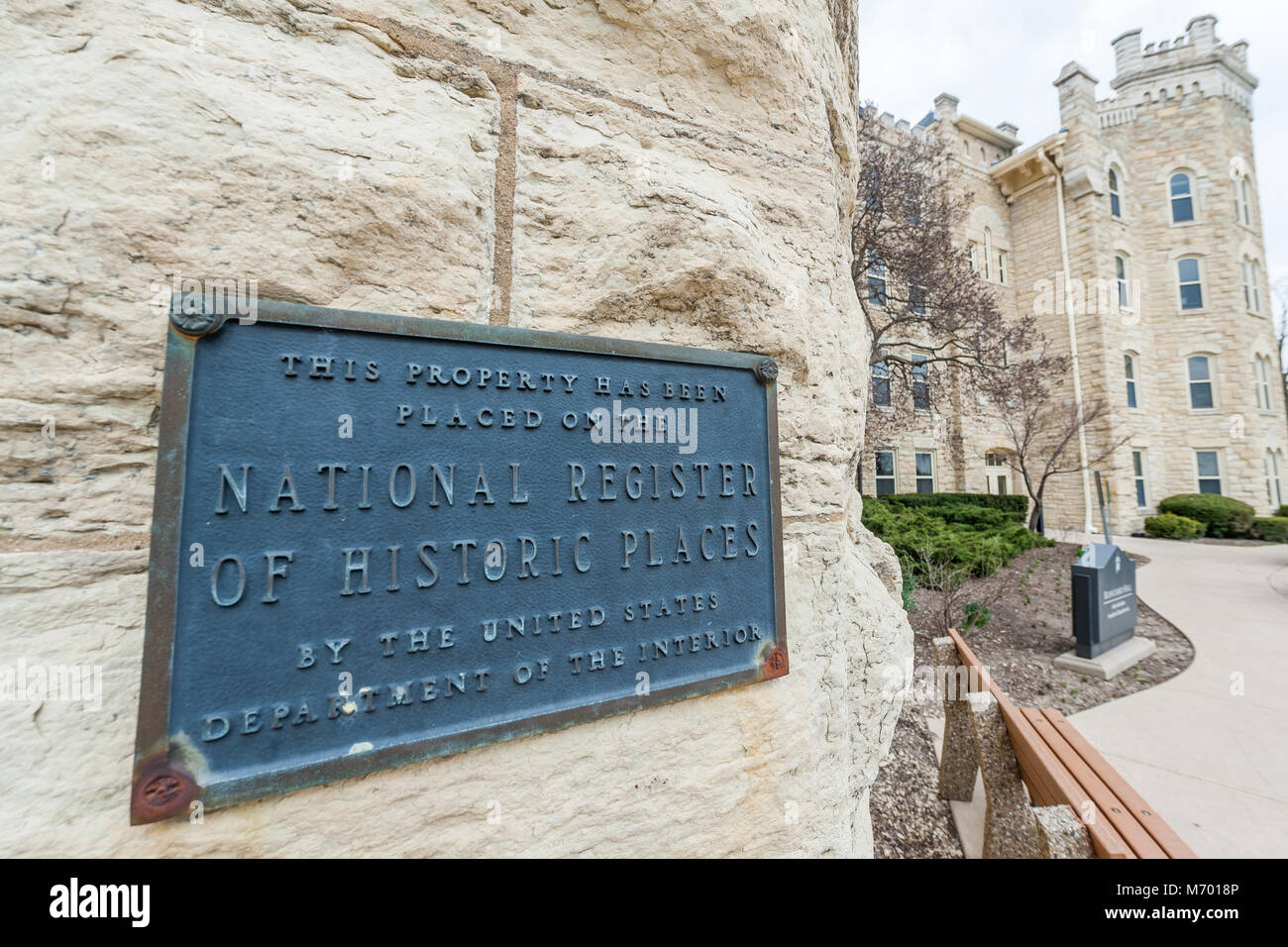 National register historic places plaque hi-res stock photography and ...