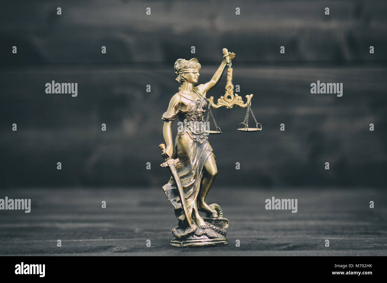 Justice balance woman hi-res stock photography and images - Alamy