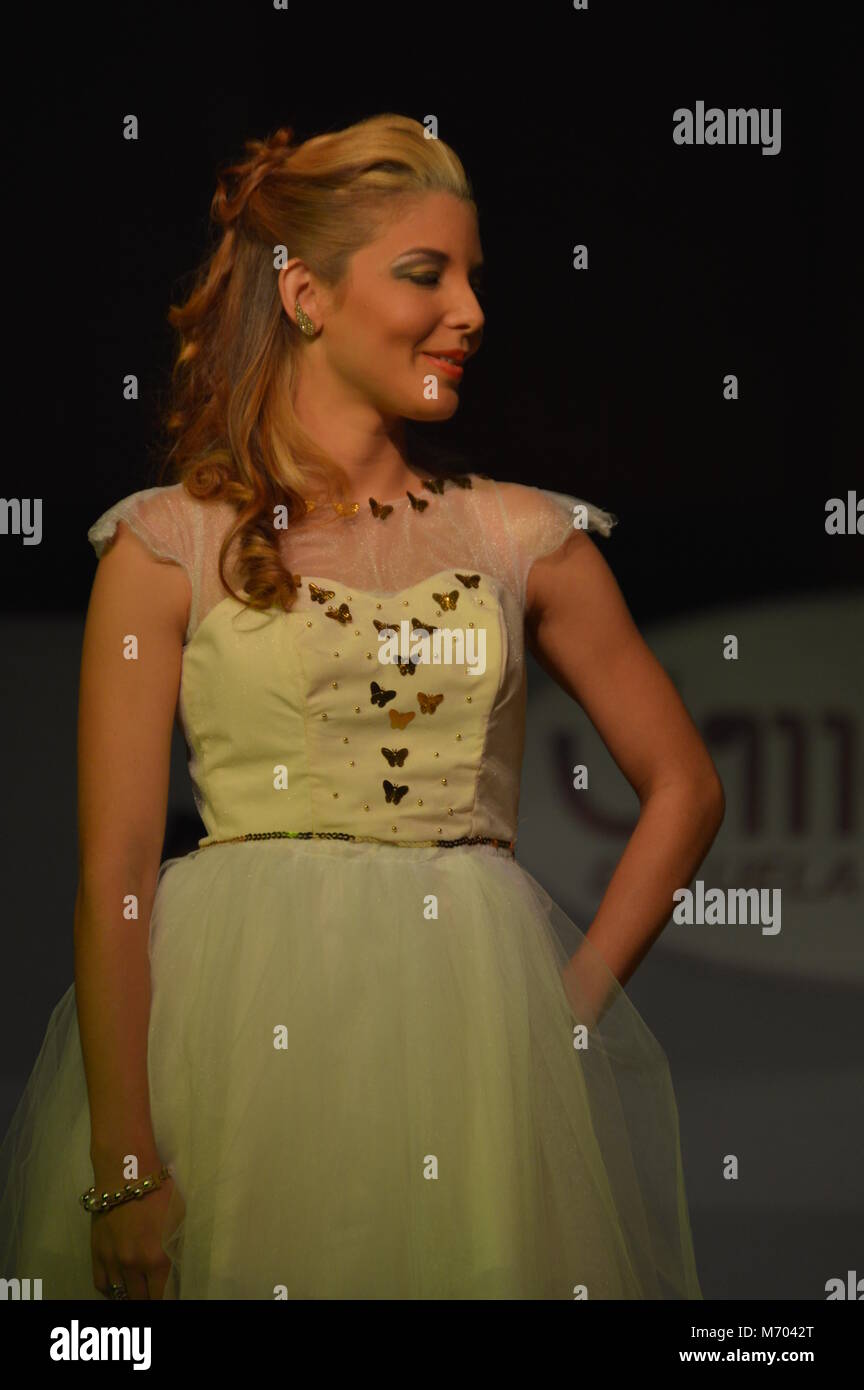 Fashion catwalk venezuela hi-res stock photography and images - Alamy