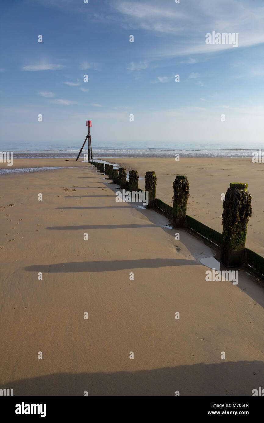 End of groyne hi-res stock photography and images - Alamy