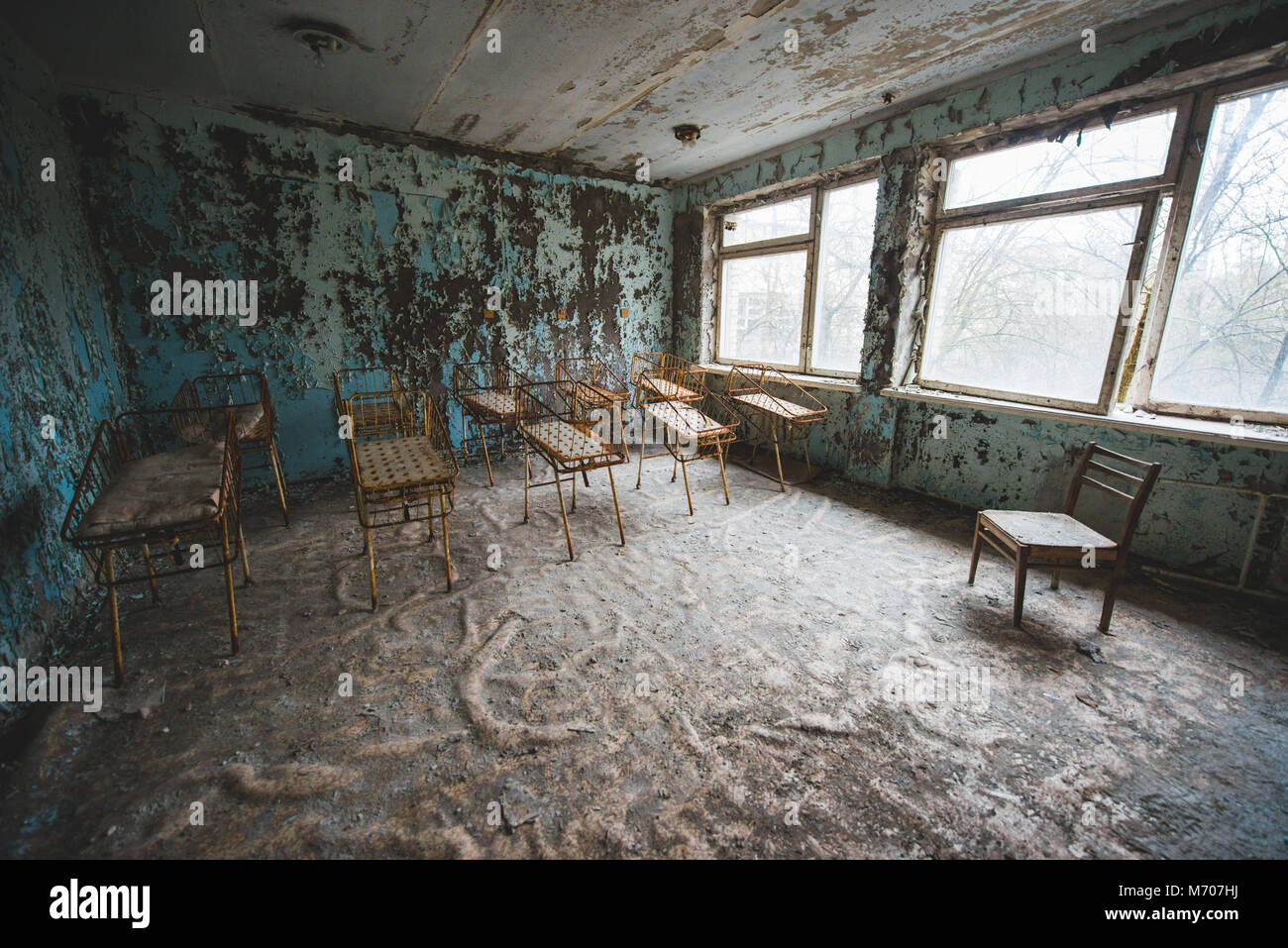Ukraine, Chernobyl: Abandoned vehicles, houses and places from the ...