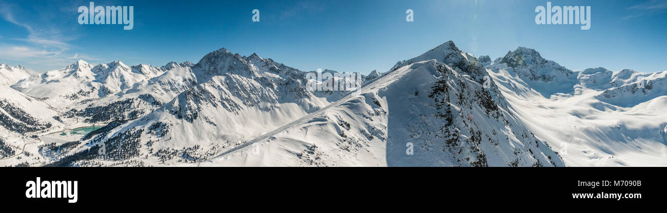 Winter snow scene panoramic in the mountains of the Sellrain Alps in ...