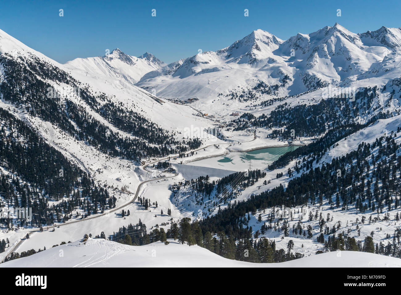 Winter snow scenes in the mountains of the Sellrain Alps in the ...