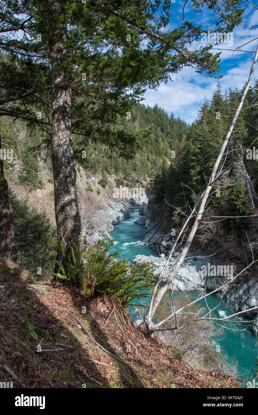 Fast flowing clear blue river in Northern Claifornia Stock Photo - Alamy