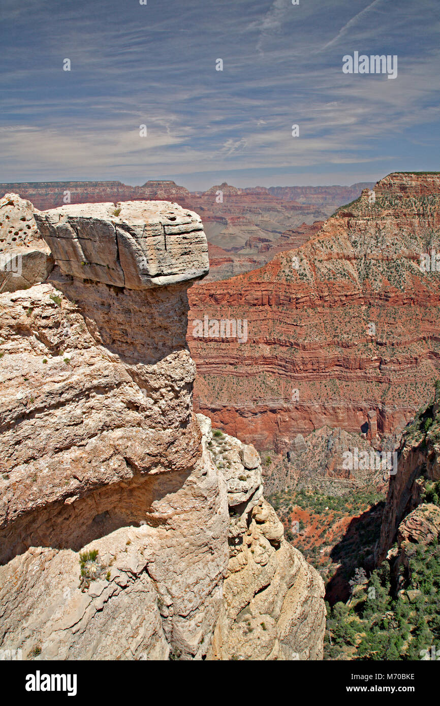 Canyon strata hi-res stock photography and images - Alamy