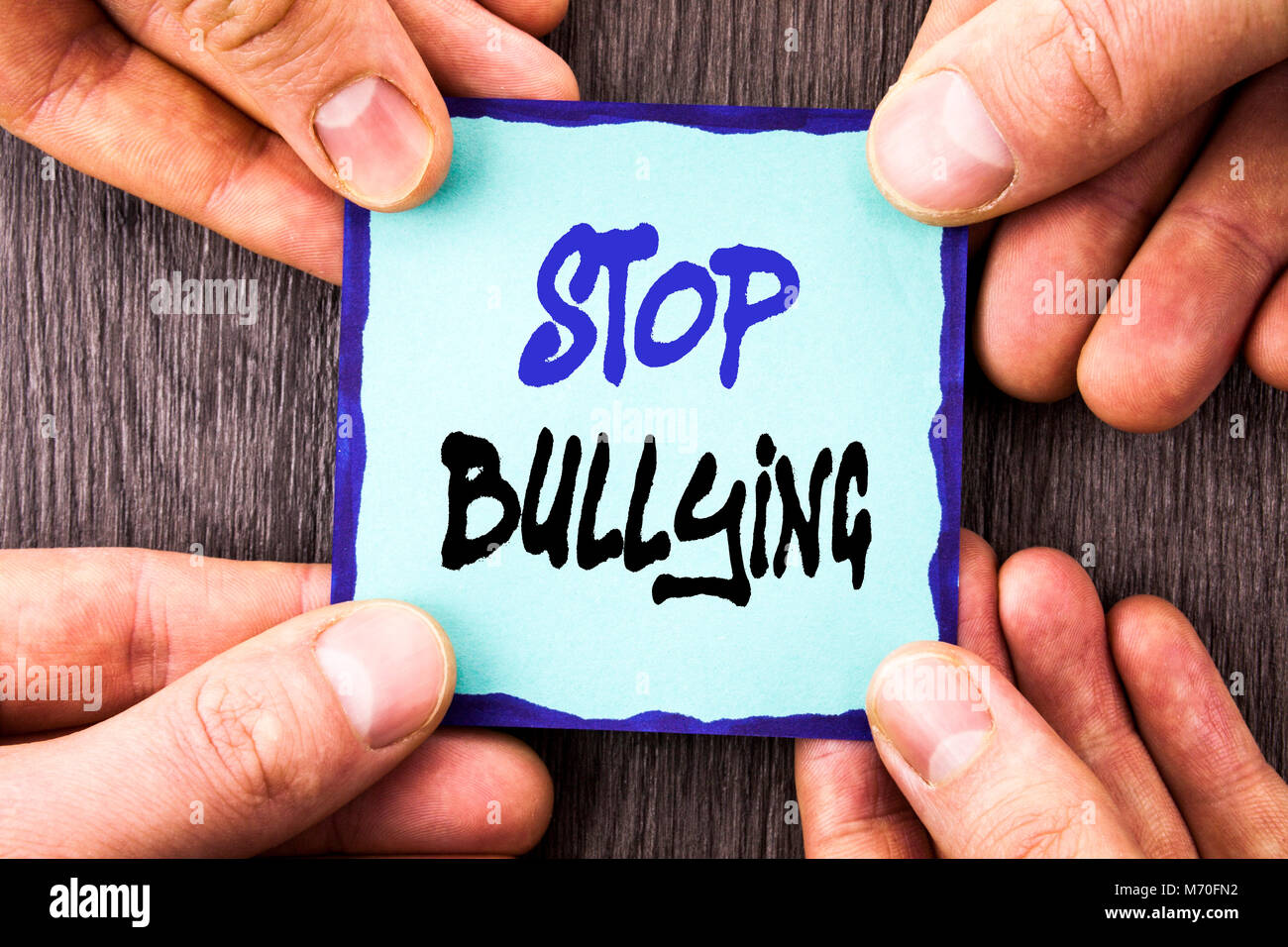 Bully Text Message Stock Photos & Bully Text Message Stock Images - Alamy