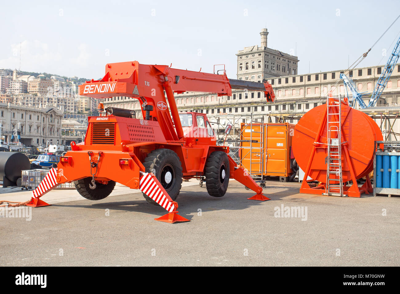 Palfinger crane hi-res stock photography and images - Alamy