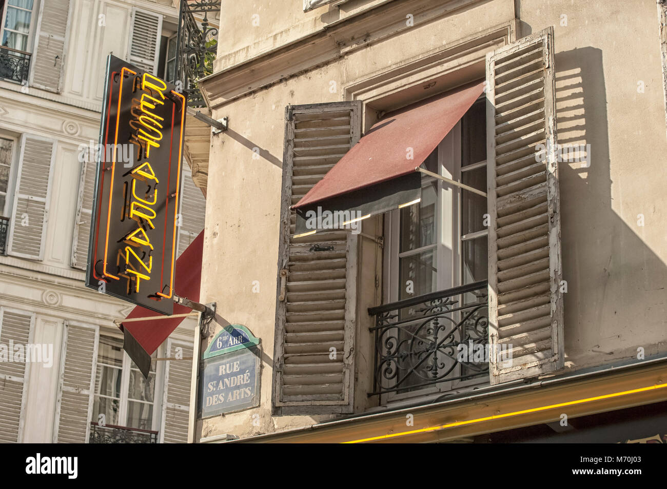 Paris shutters hi-res stock photography and images - Alamy