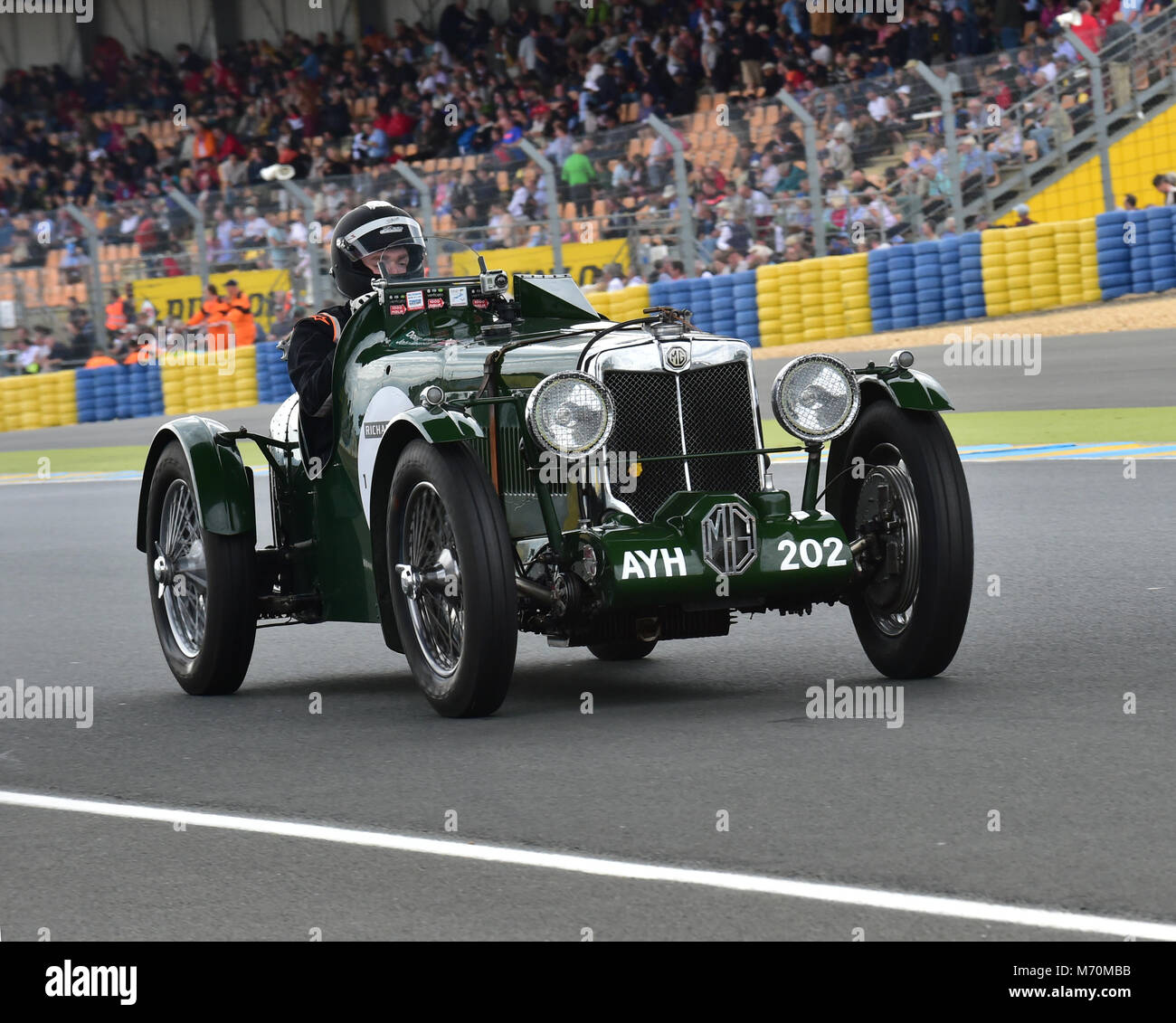 John Hampson, Paul Hocking, MG Magnette K3, AYH 202, 2014, circuit ...