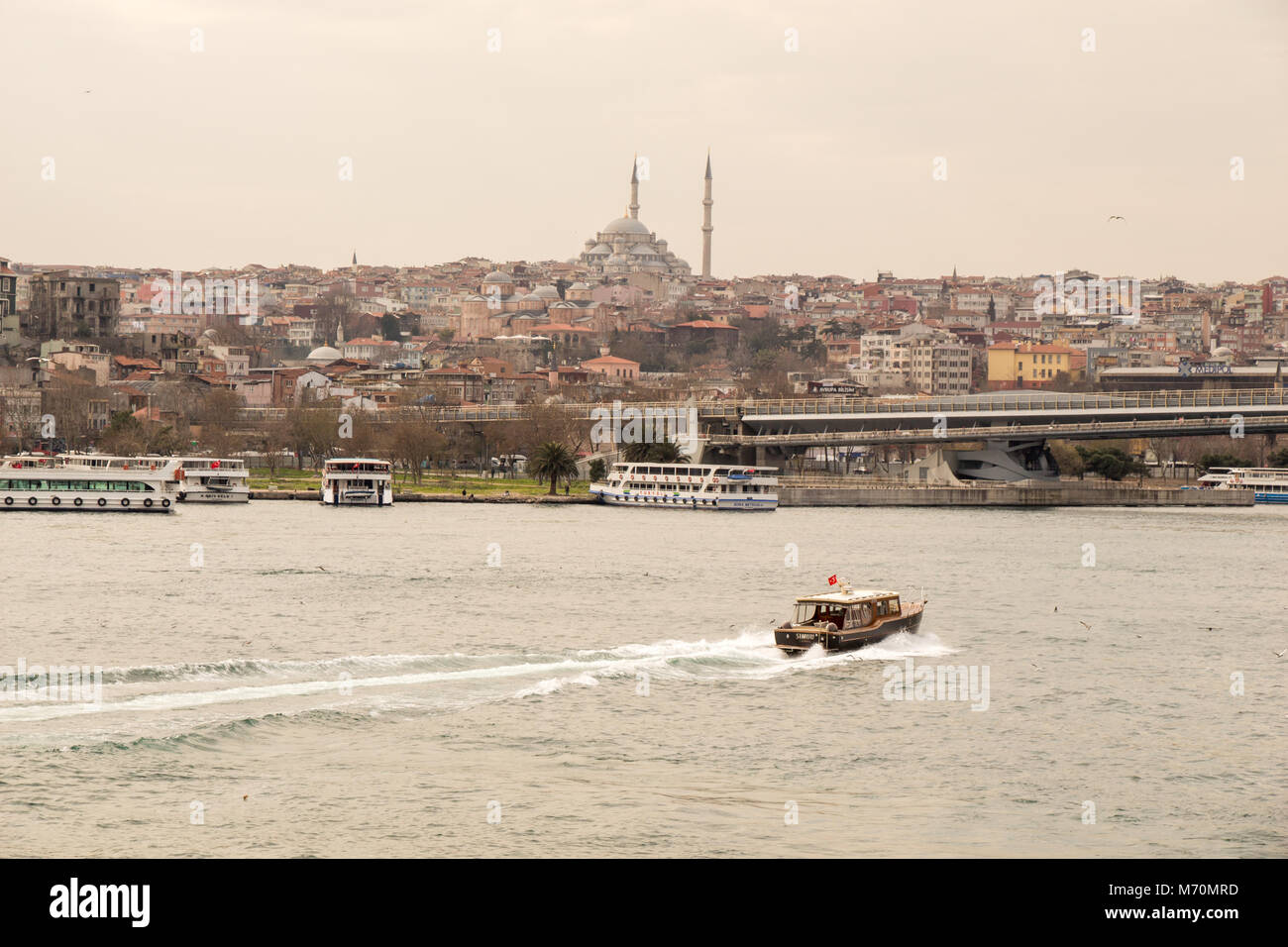 A view of from the Golden Horn of Istanbul Stock Photo - Alamy