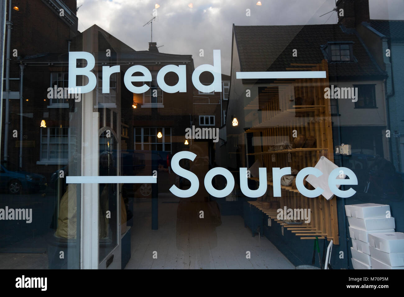 Additive free bread hi-res stock photography and images - Alamy