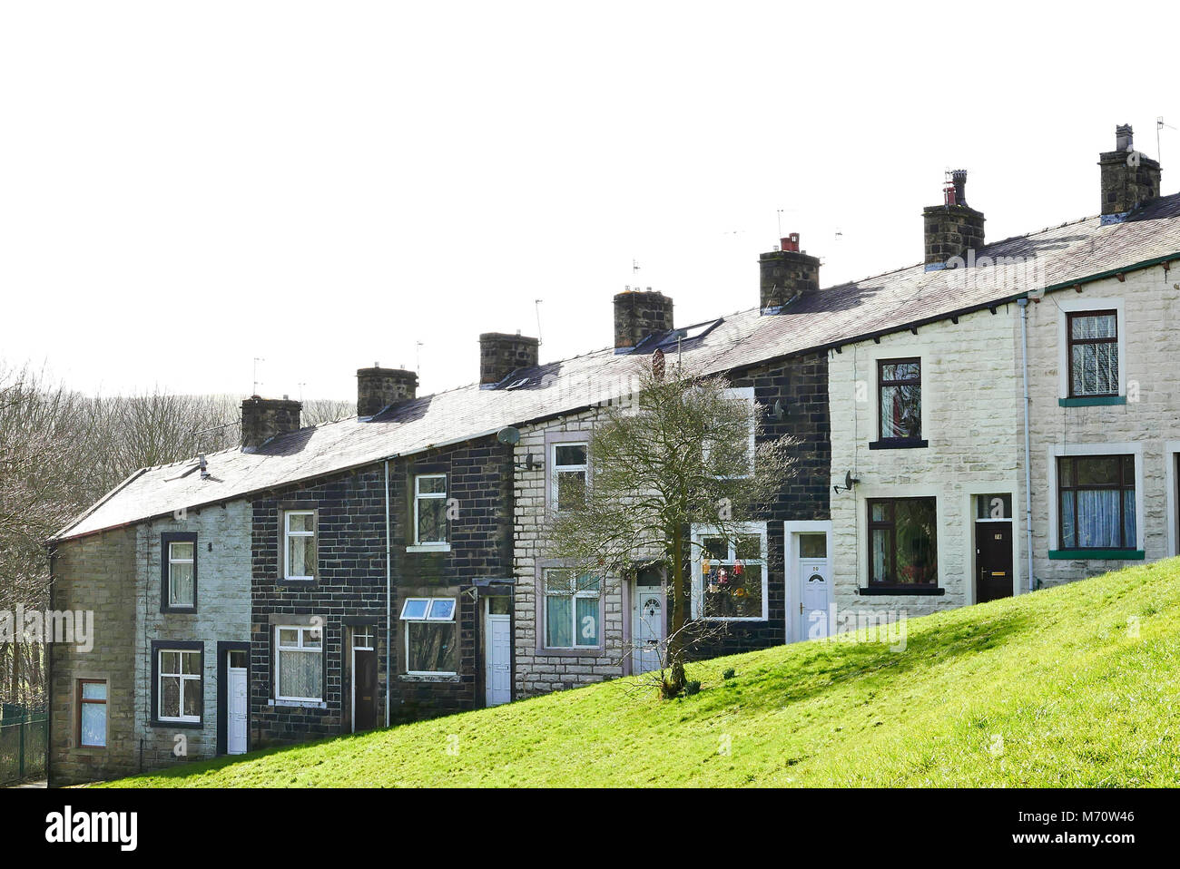 Row terraced houses hi-res stock photography and images - Alamy
