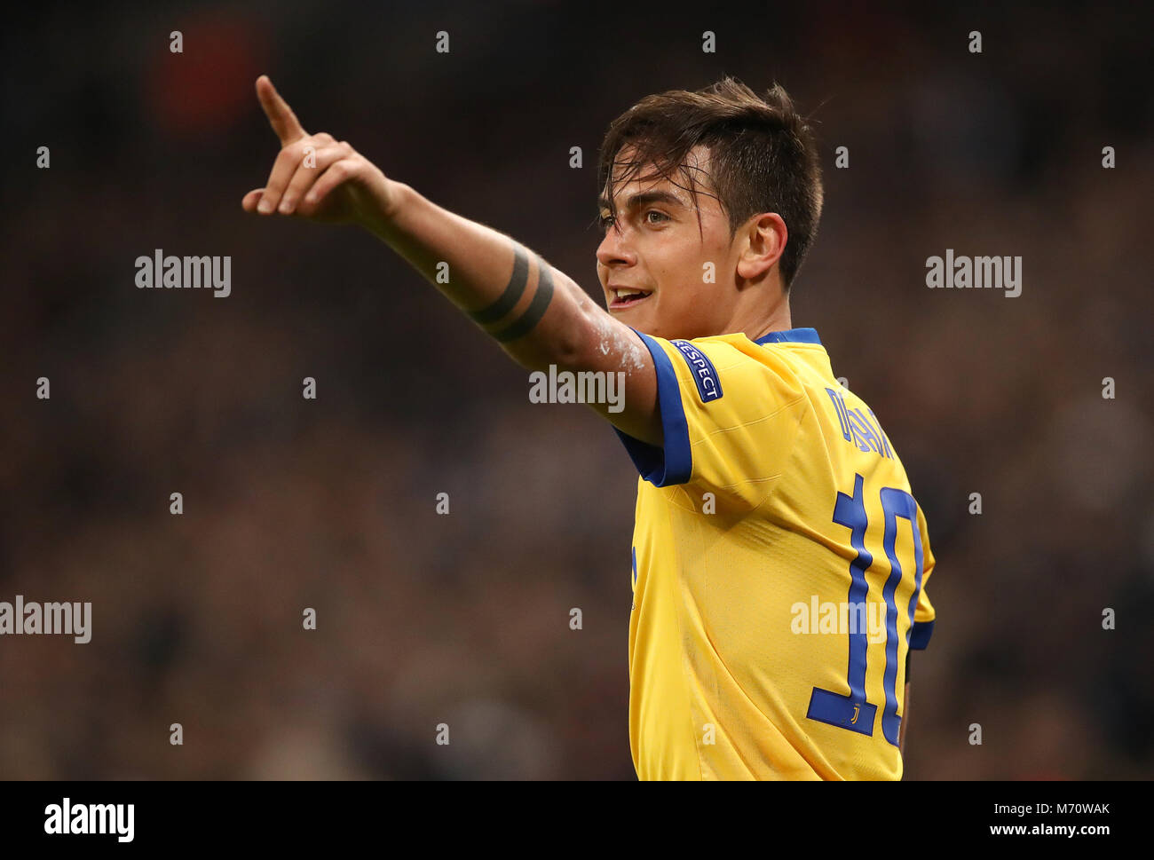 Juventus paulo dybala celebrates scoring hi-res stock photography and ...