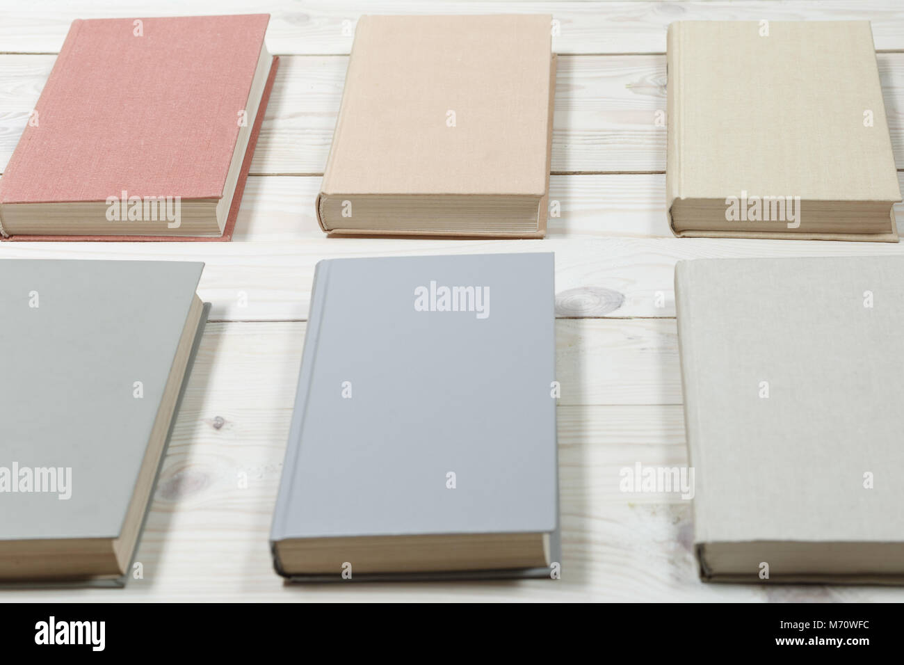 Pastel colors books covers hi-res stock photography and images - Alamy