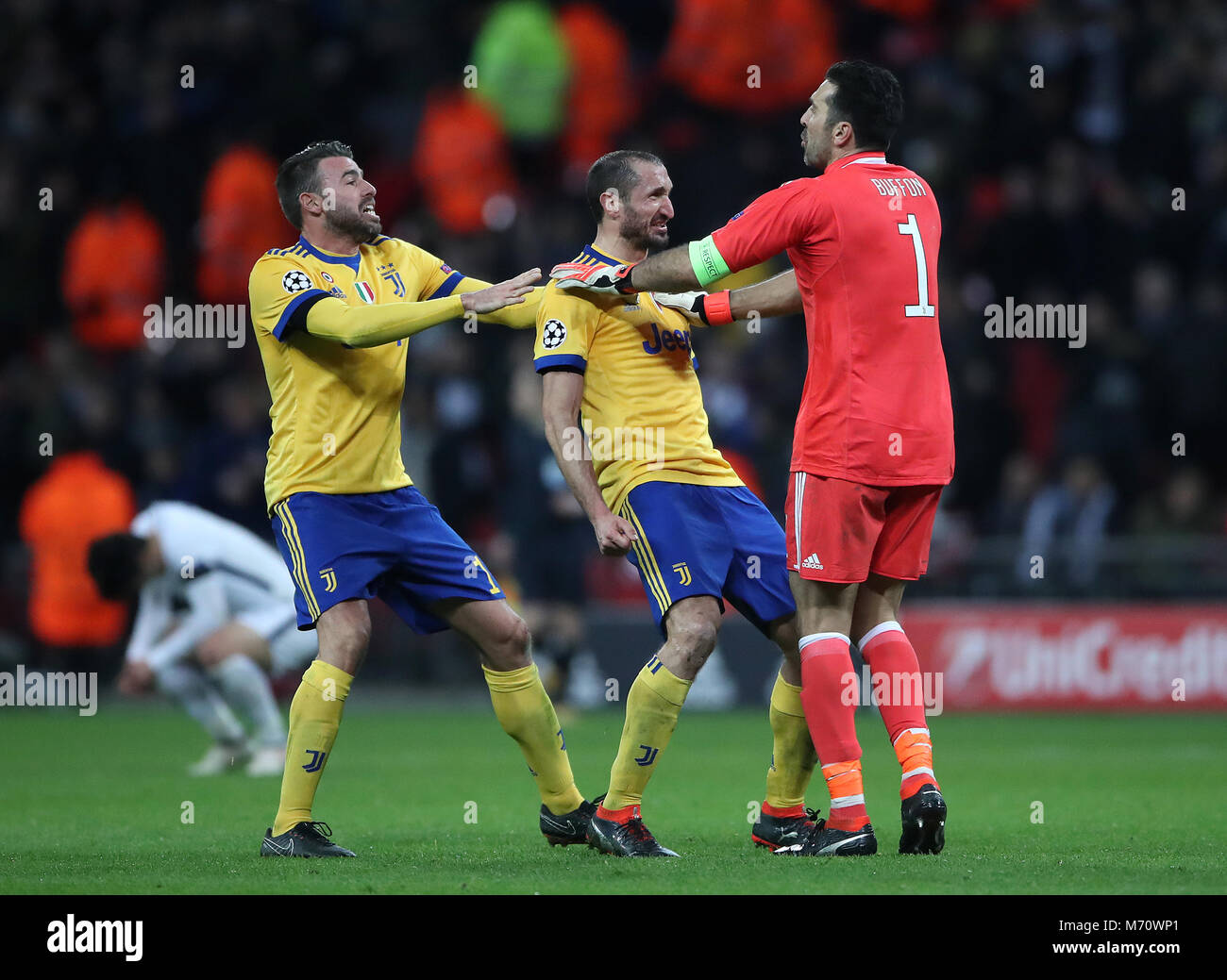 Juventus' Andrea Barzagli (left), Giorgio Chiellini (centre) and ...