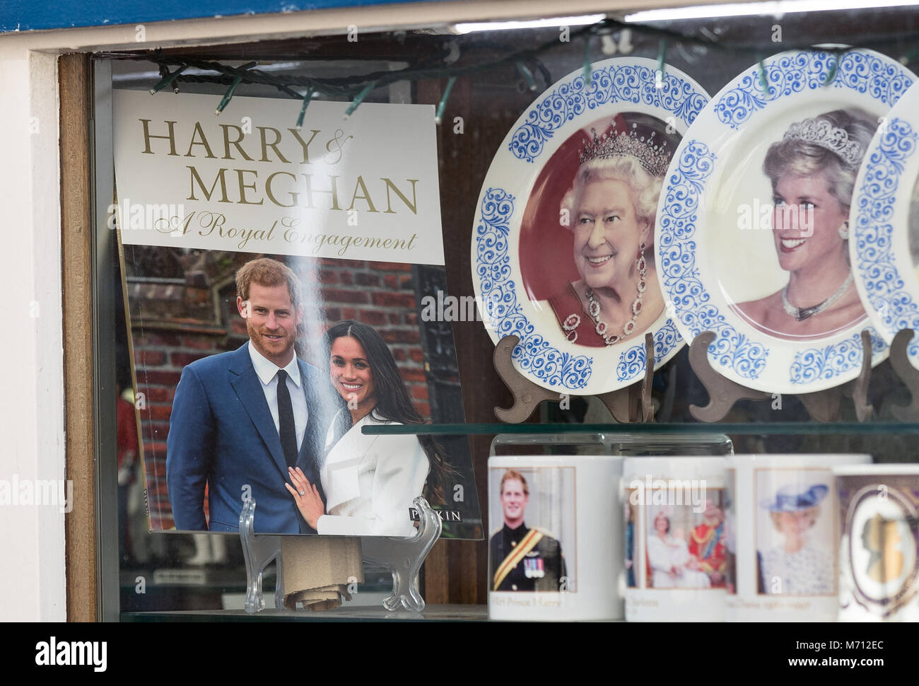 Harry and meghan merchandise hi-res stock photography and images - Alamy