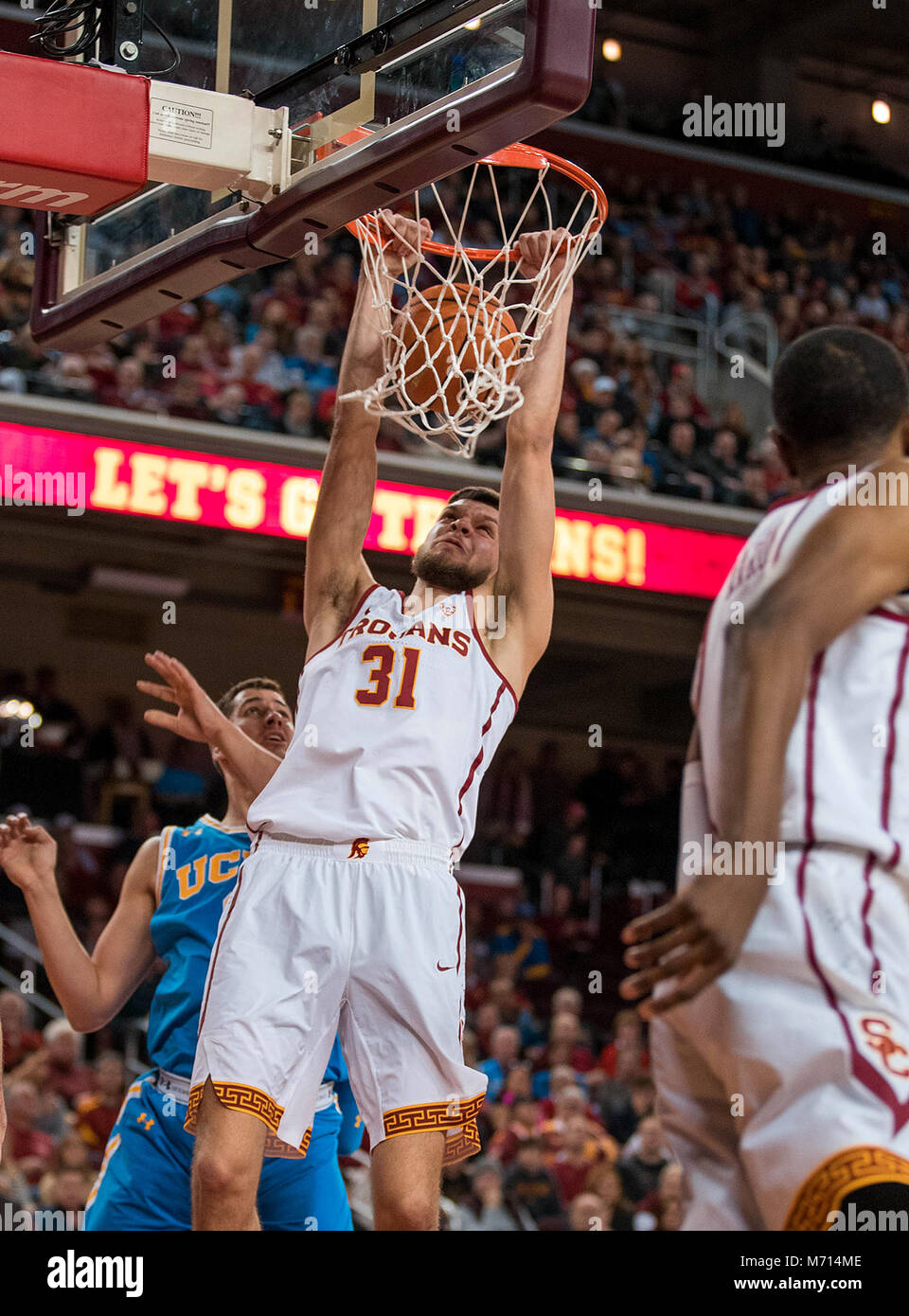 Los Angeles, CA, USA. 03rd Mar, 2018. USC forward (31) Nick Rakocevic ...