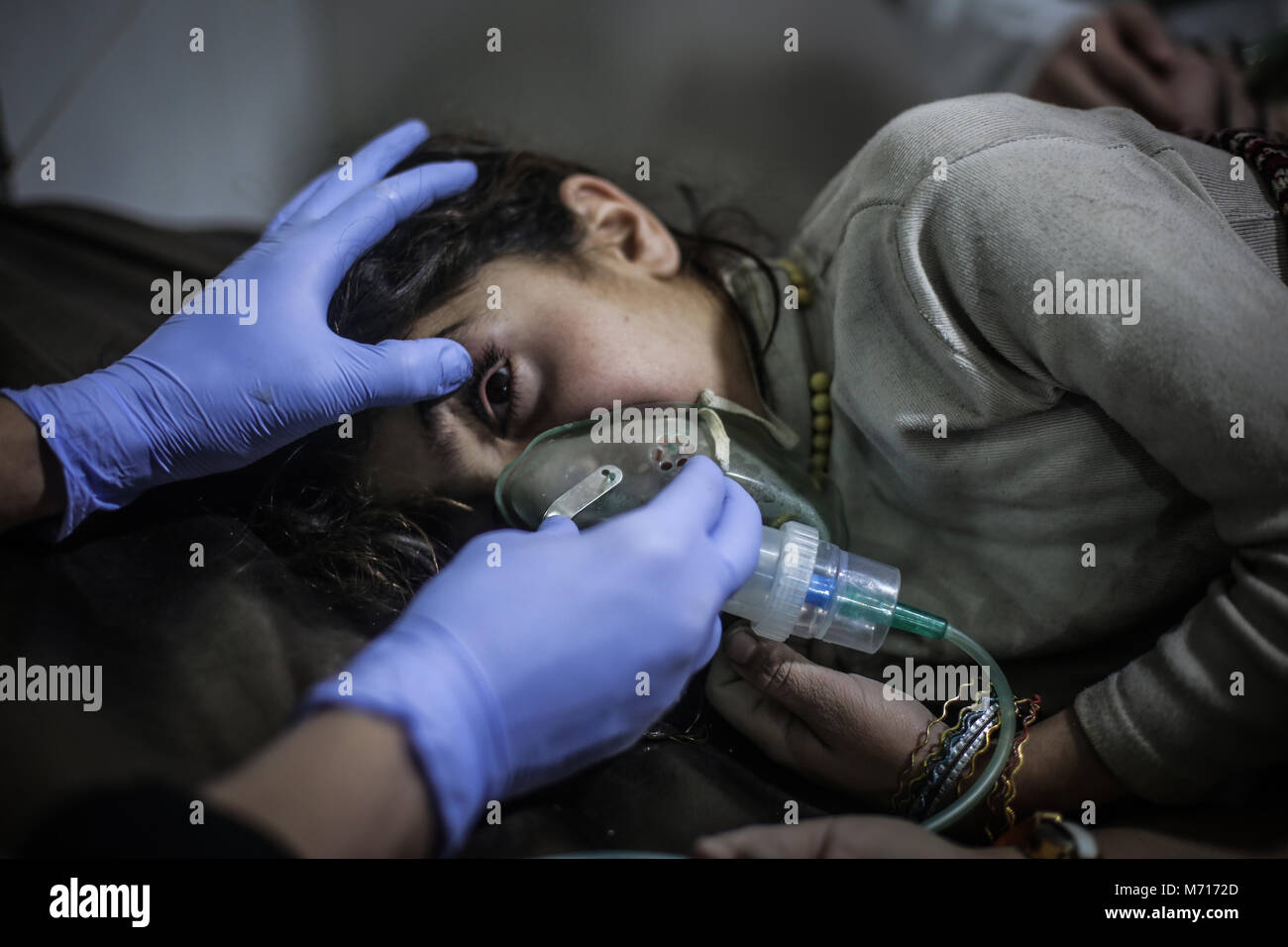 Syria gas attack hi-res stock photography and images - Alamy