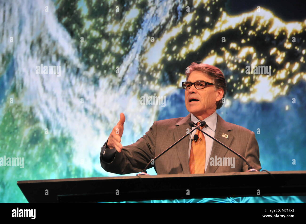 Houston, USA. 7th Mar, 2018. U.S. Energy Secretary Rick Perry delivers ...