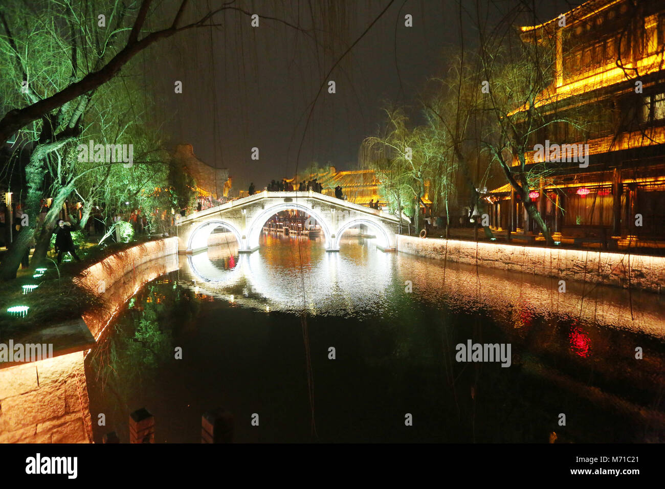Two grand canal square hi-res stock photography and images - Alamy