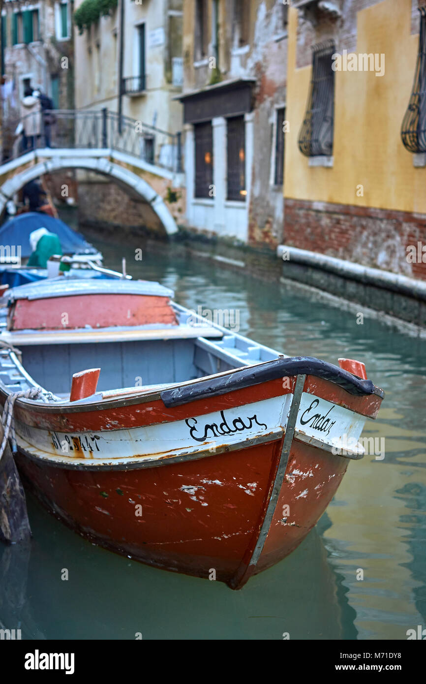 Work boat venice hi-res stock photography and images - Alamy