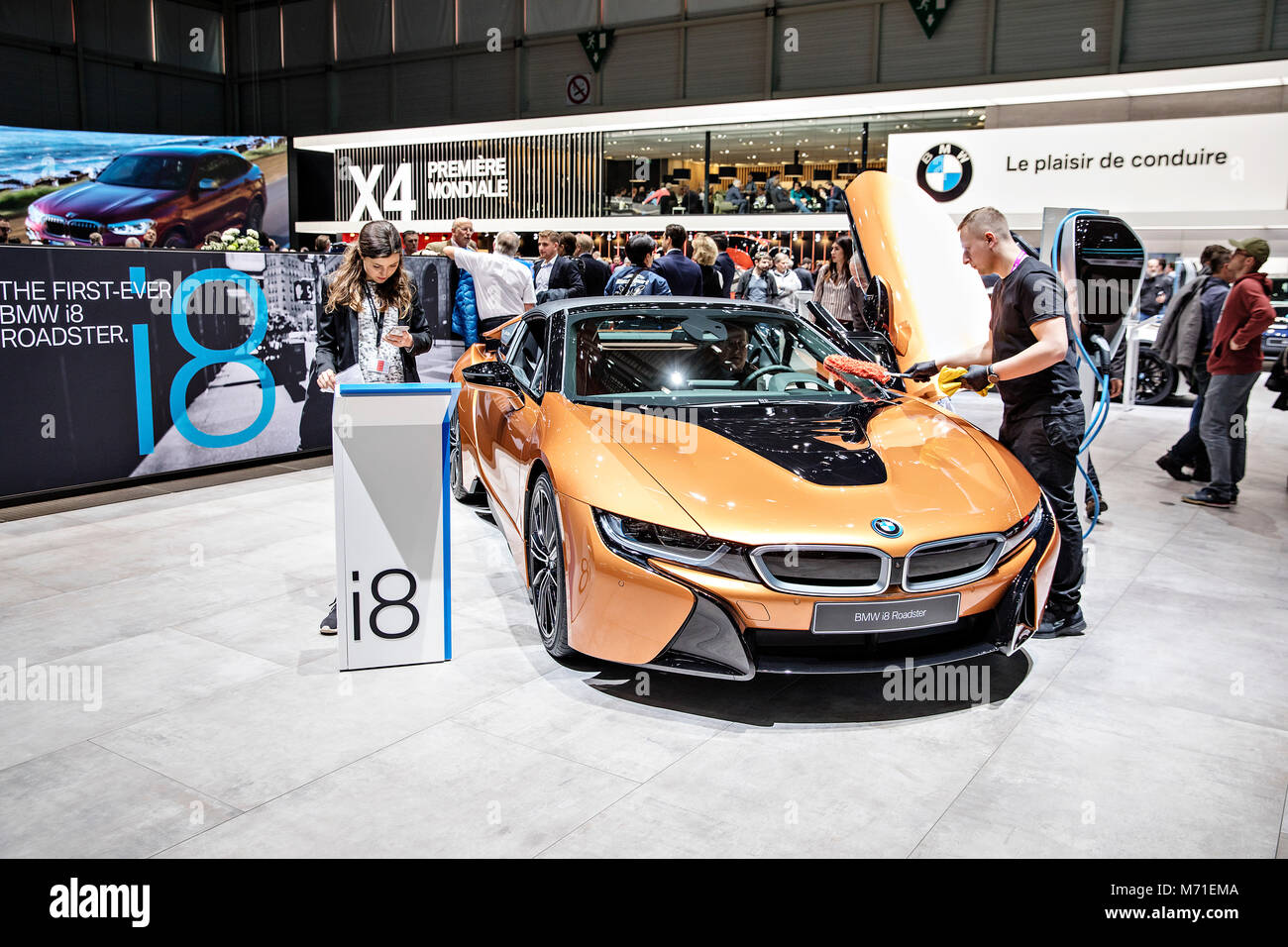 BMW i8 Roadster Stock Photo - Alamy