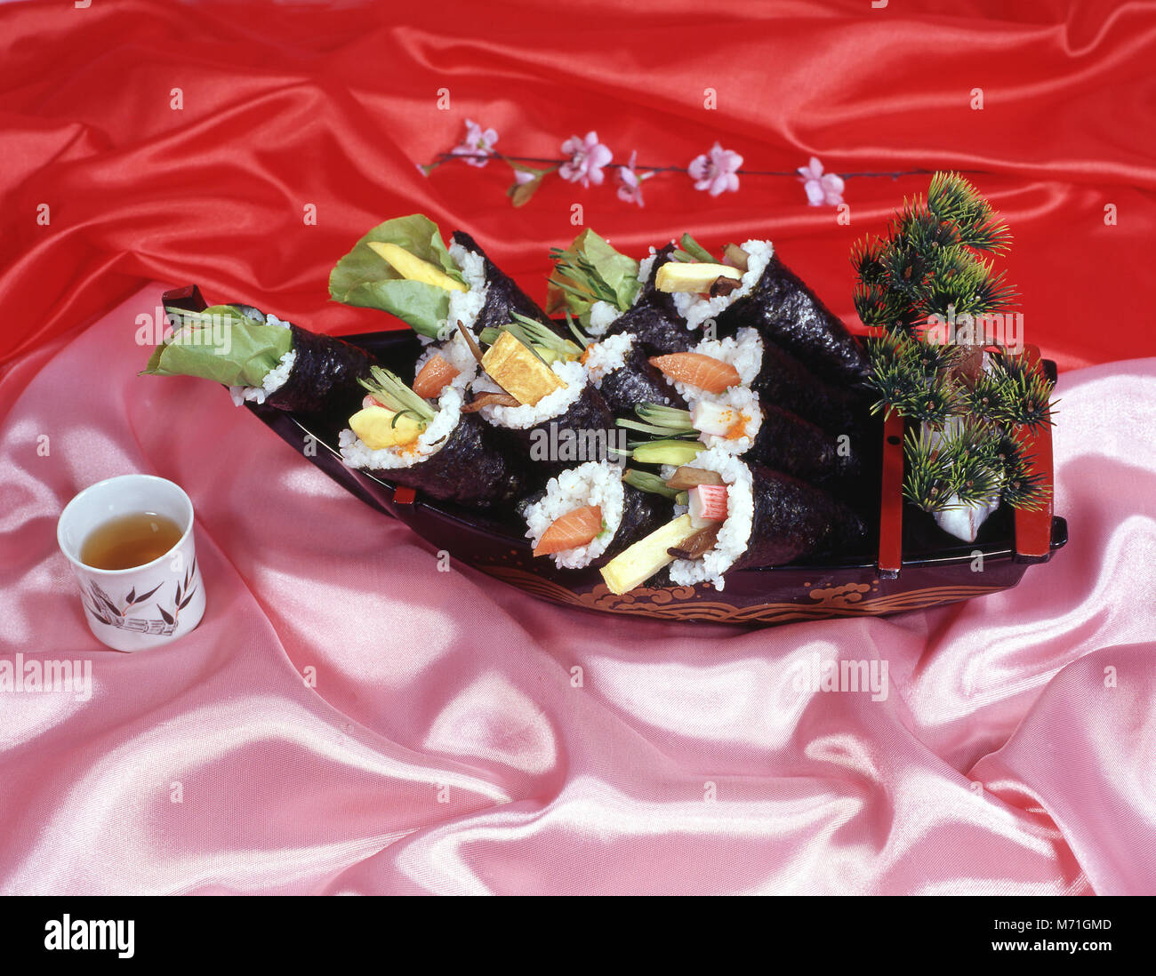 Temaki hi-res stock photography and images - Alamy