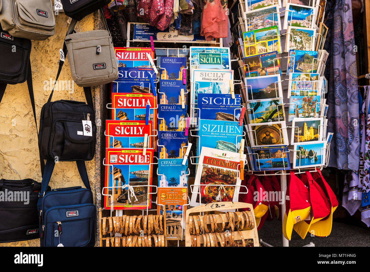 Guide different languages hi-res stock photography and images - Alamy