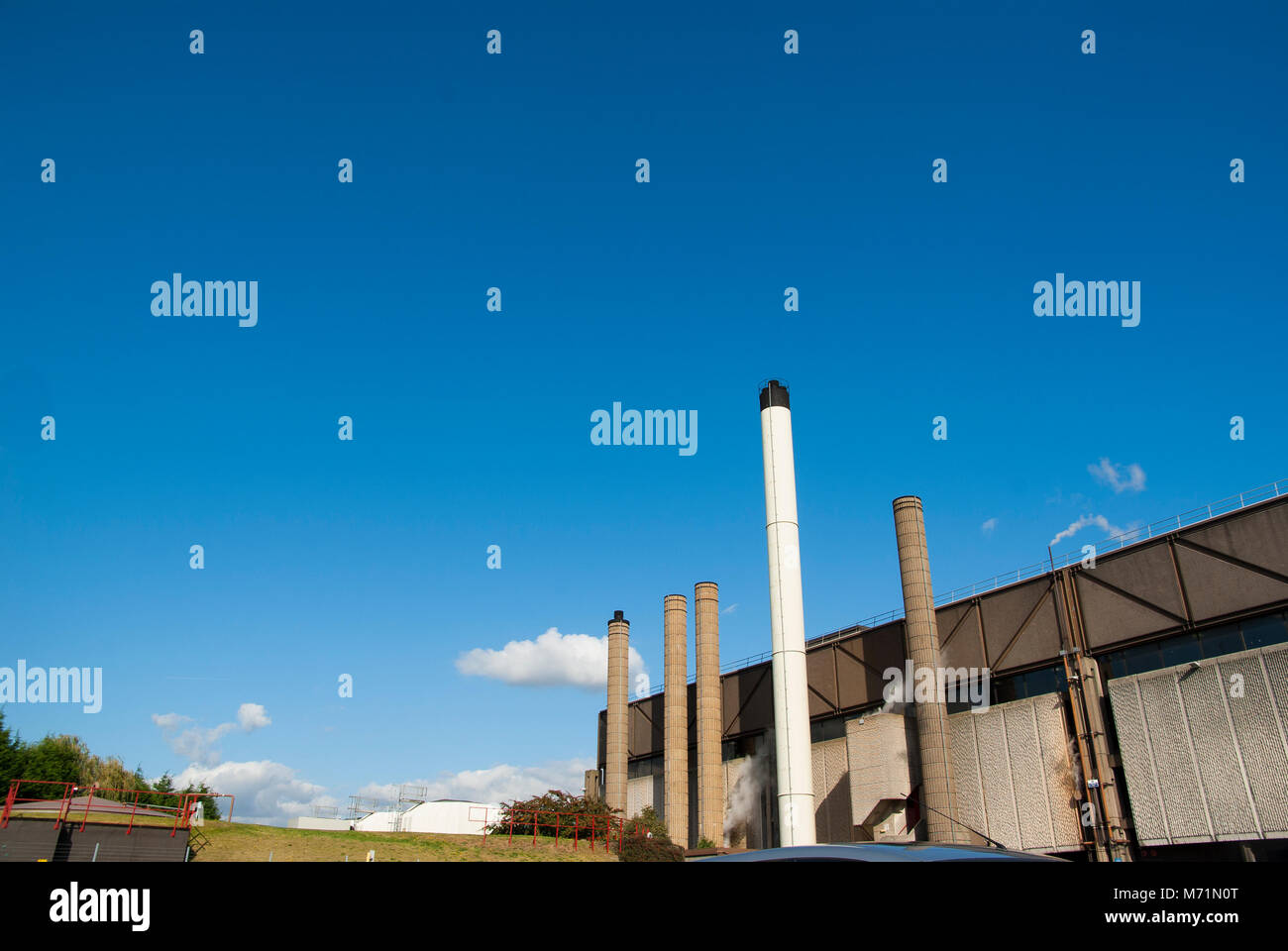 Inactive chimney stacks at the Imperial Tobacco factory, Lenton ...