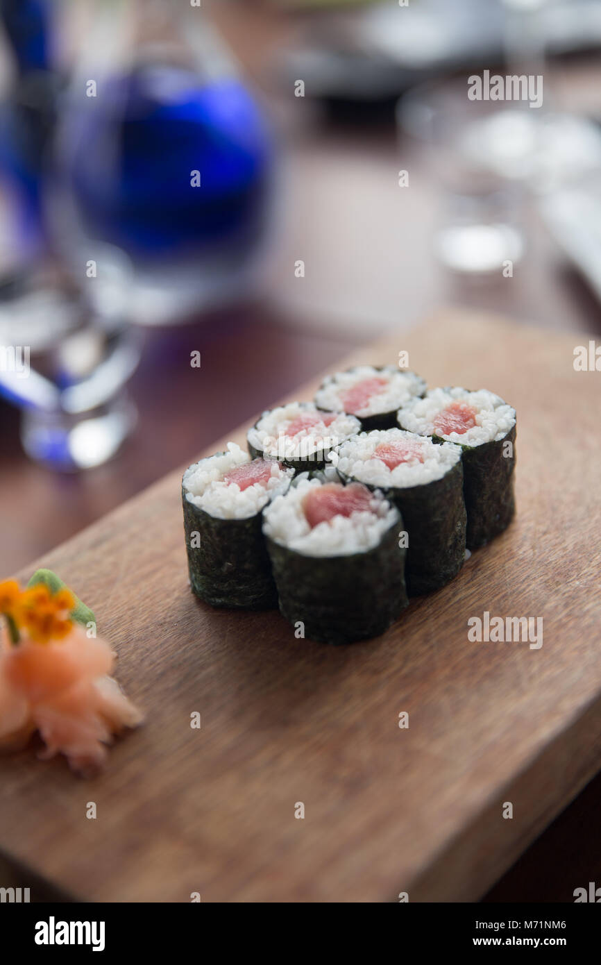 Spicy tuna roll hi-res stock photography and images - Alamy