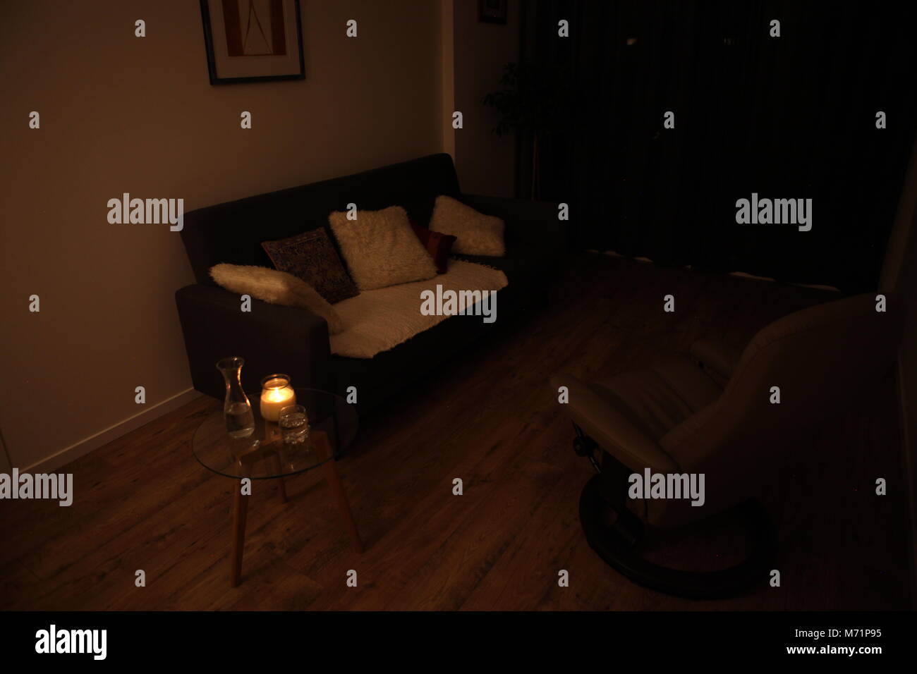 Psychoanalysis couch hi-res stock photography and images - Alamy