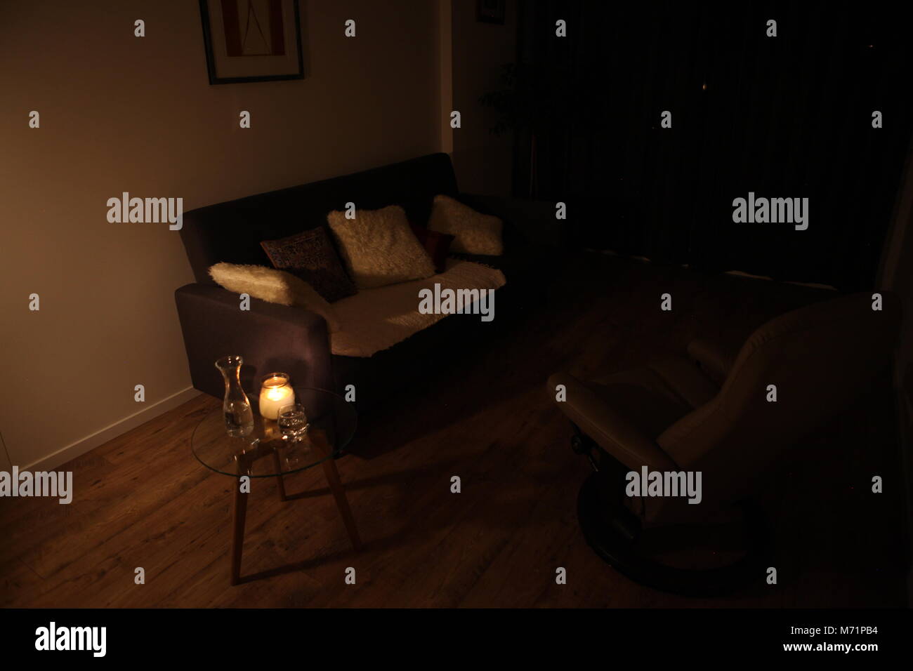 Psychoanalysis couch hi-res stock photography and images - Alamy