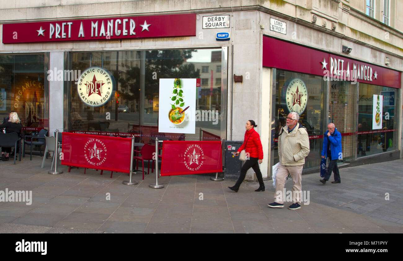 Pret a manger counter hi-res stock photography and images - Alamy