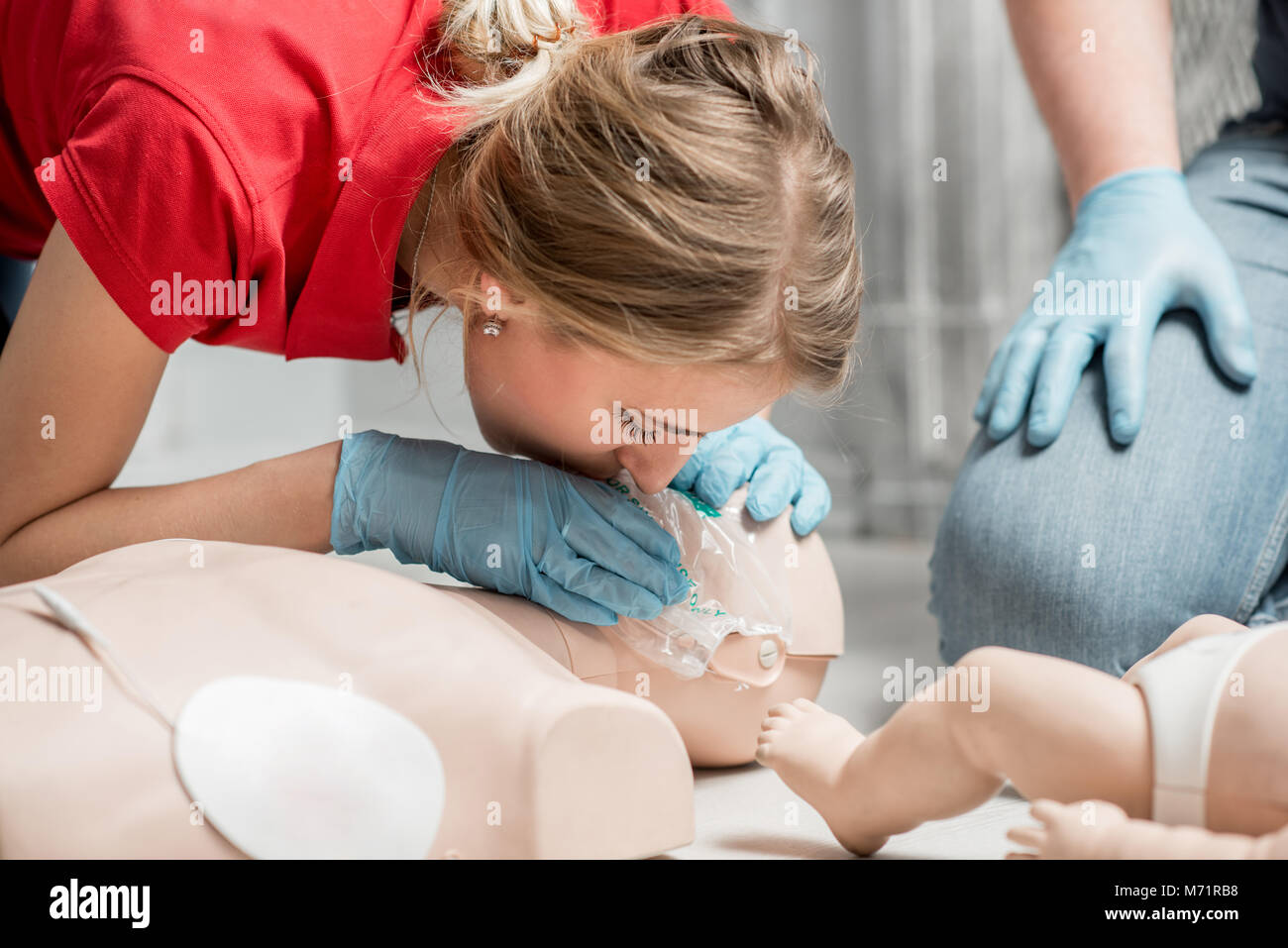 First aid practice hi-res stock photography and images - Alamy