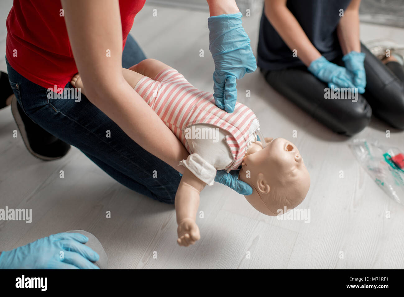 Chest clap hi-res stock photography and images - Alamy