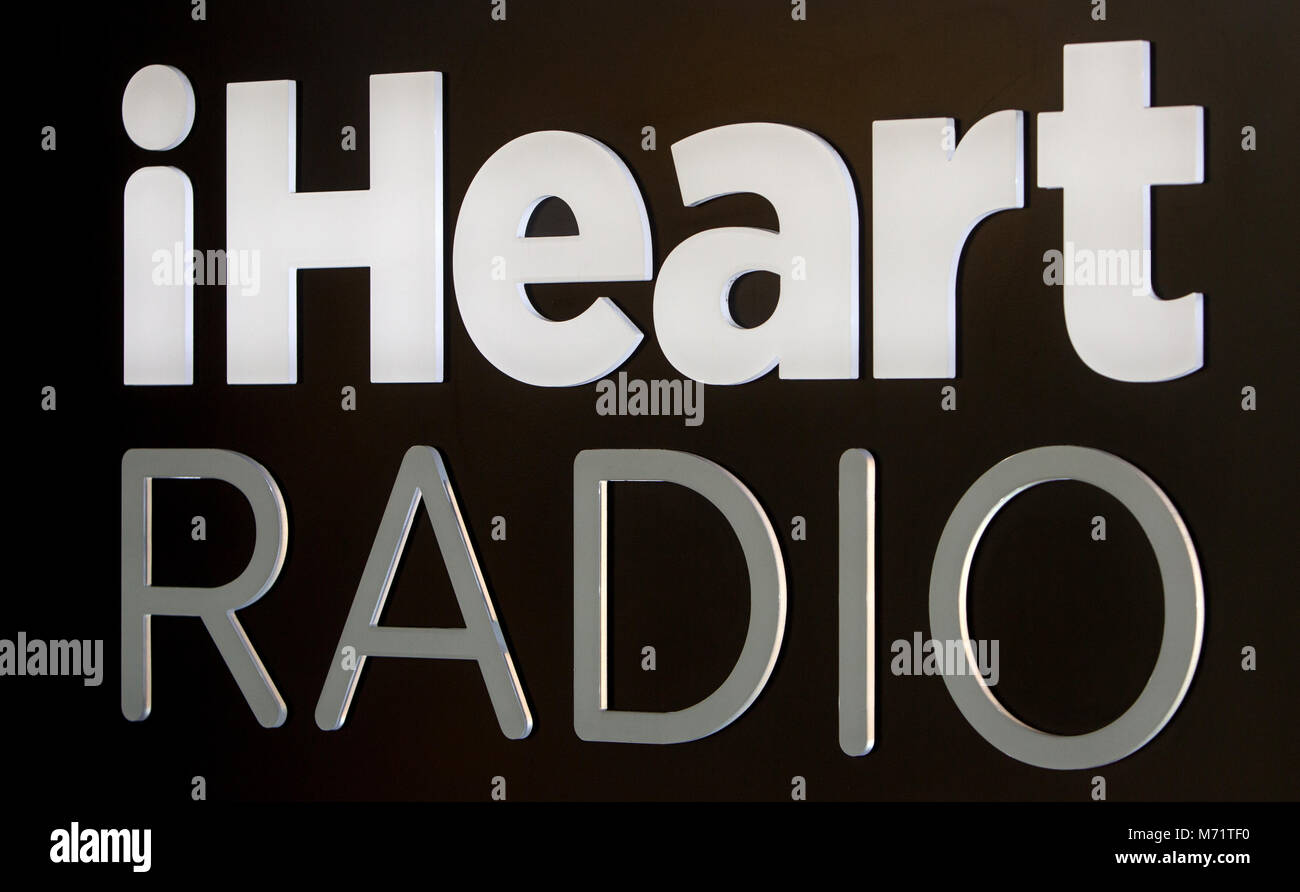 Iheart media sign hi-res stock photography and images - Alamy