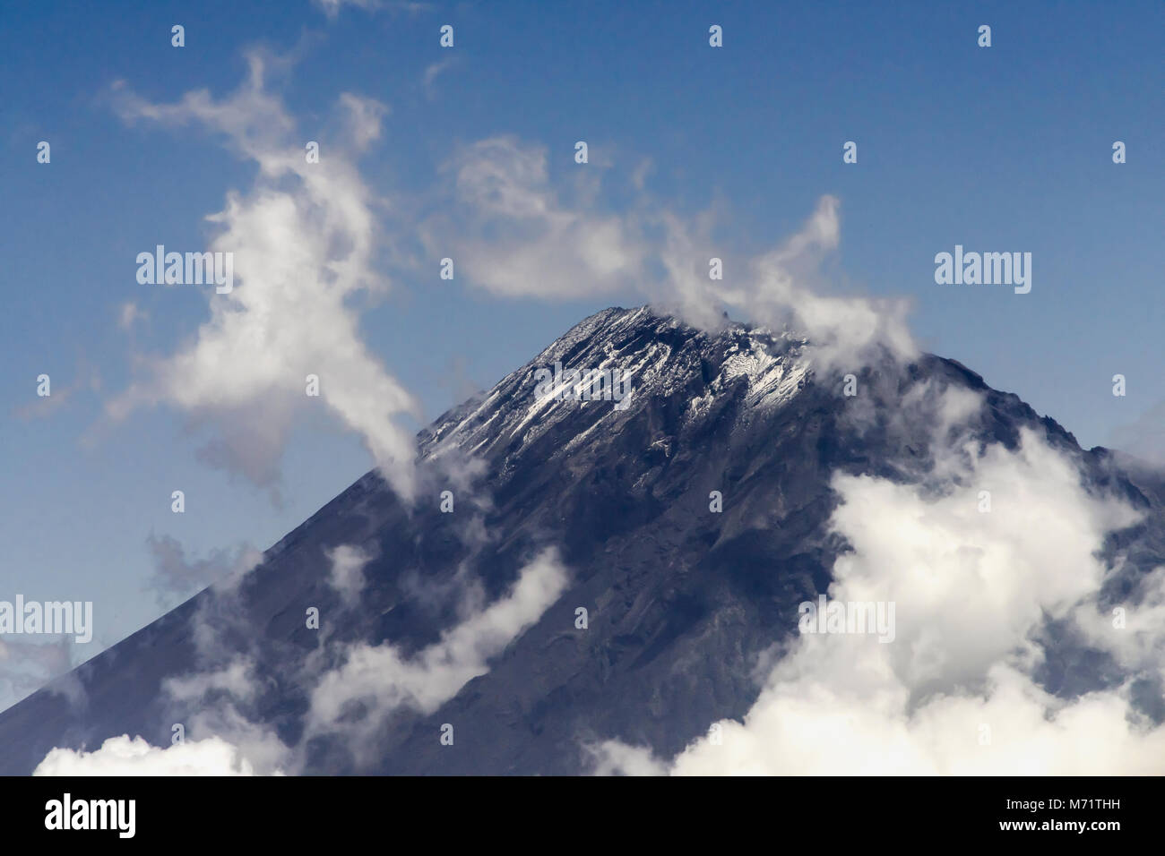 Mount meru hi-res stock photography and images - Alamy