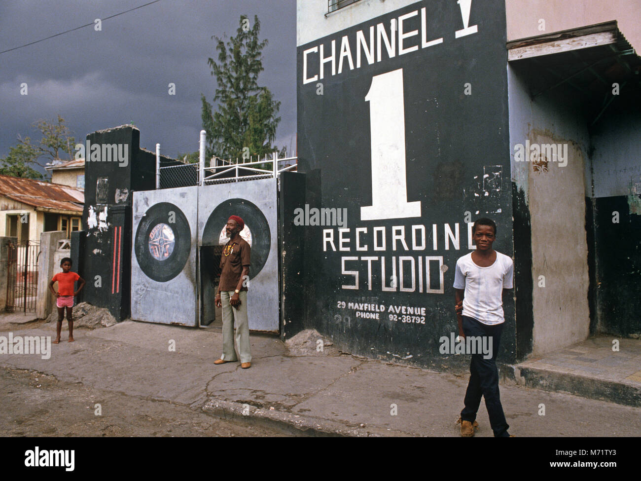 Studio 1 jamaica hi-res stock photography and images - Alamy