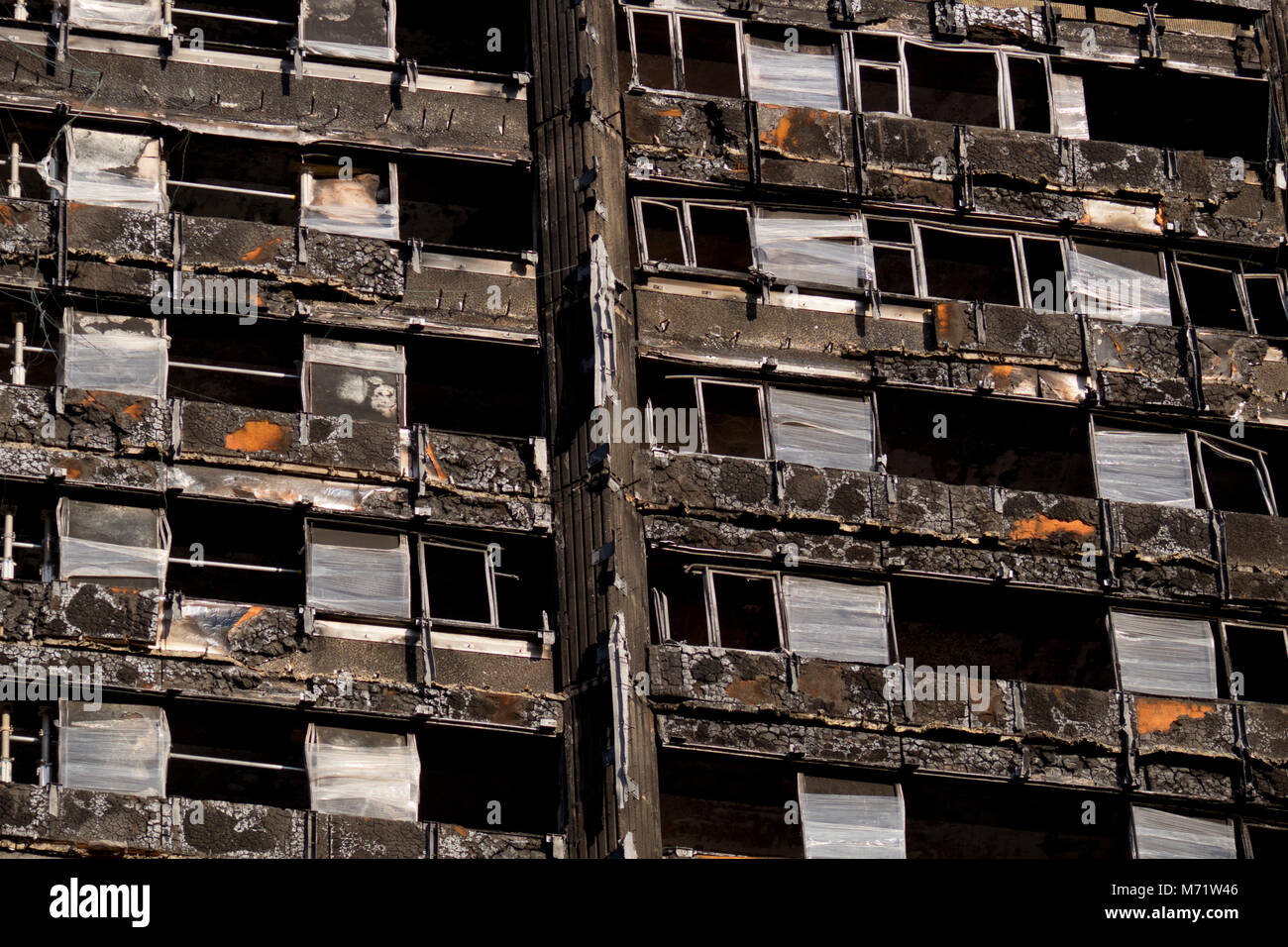 Grenfell tower before fire hi-res stock photography and images - Alamy