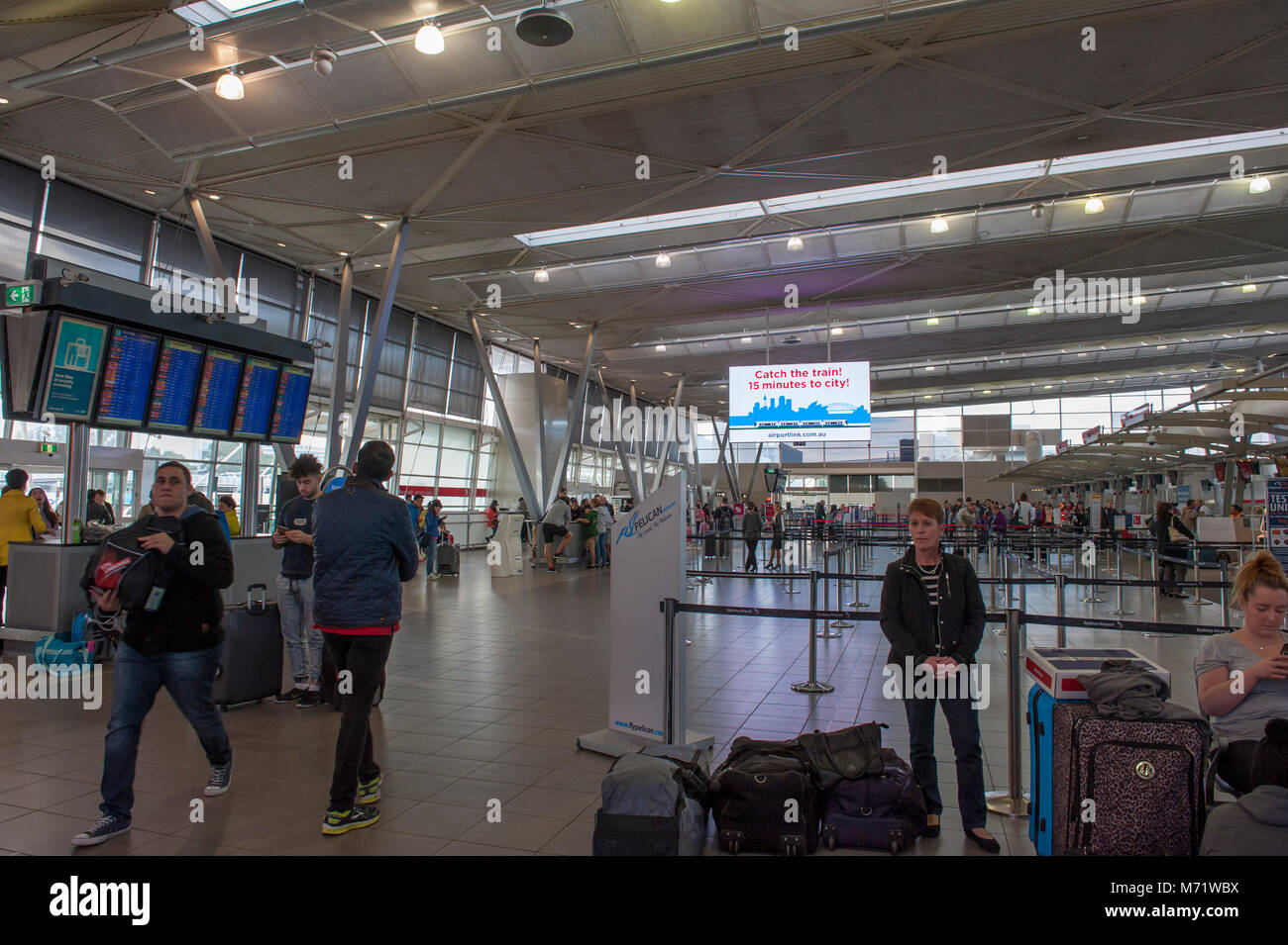 Check in area sydney airport hi-res stock photography and images - Alamy