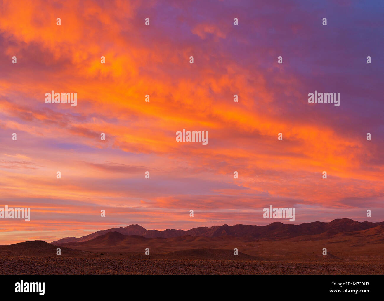 Sunrise, Coyote Summit, Timpahute Range, Nevada Stock Photo - Alamy