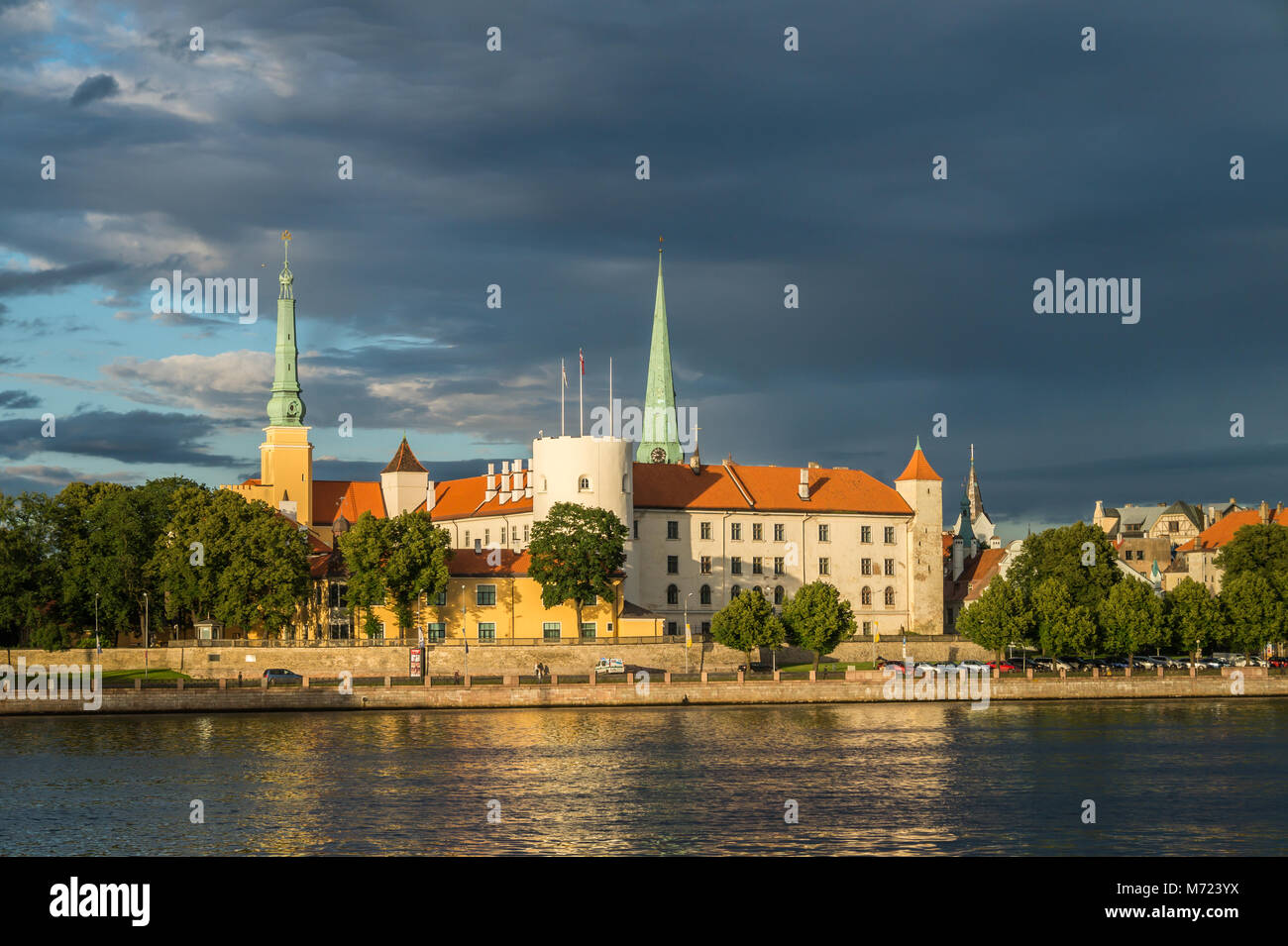 Fantastic view of the Riga Castle from the riverside in a summer ...