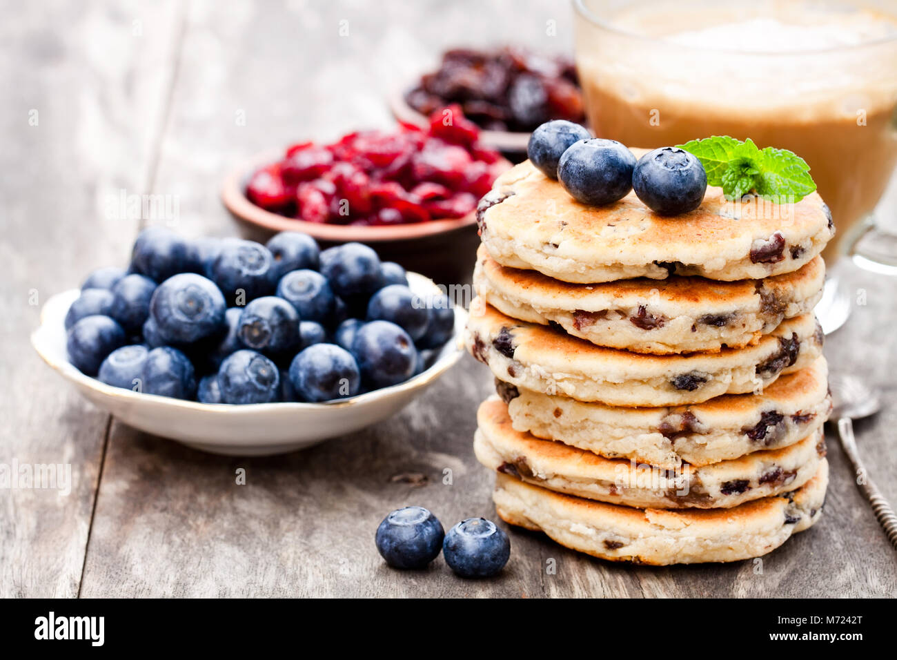 Homemade welsh cakes hi-res stock photography and images - Alamy