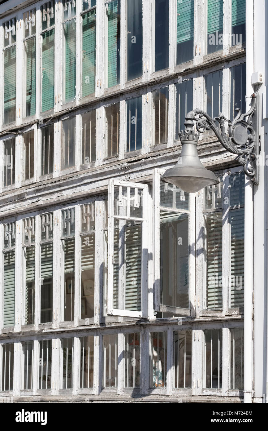 Painted balconies hi-res stock photography and images - Alamy