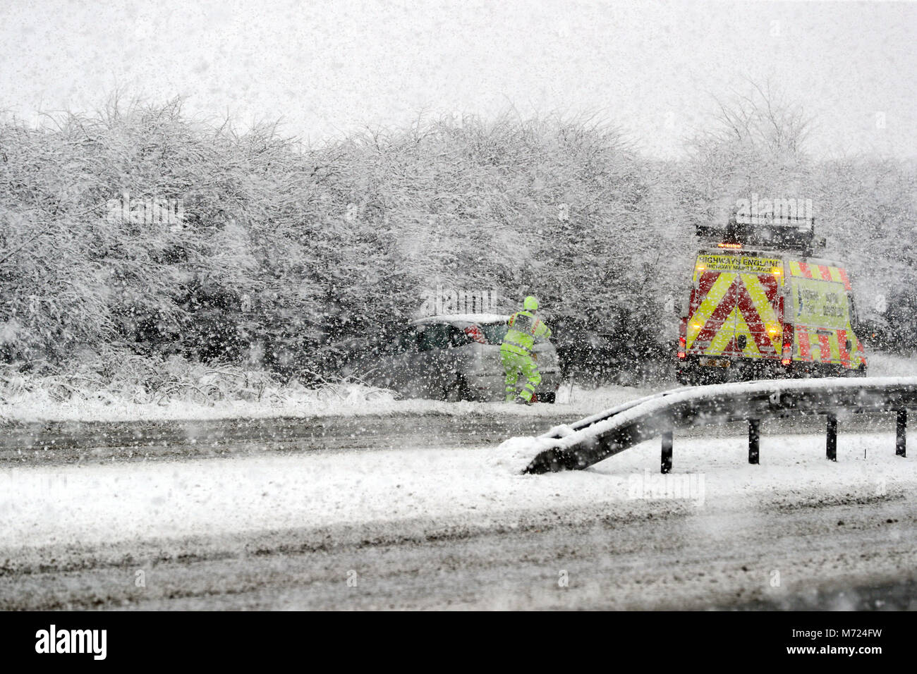 Heavy snow on the A19 in North Yorkshire, as weather warnings of snow ...