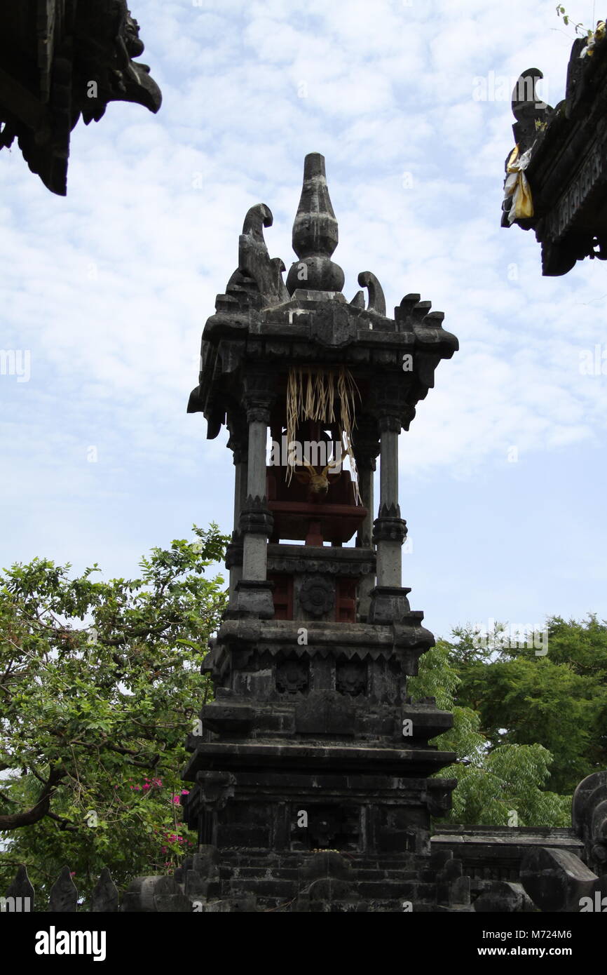 Pura pulaki temple architecture hi-res stock photography and images - Alamy