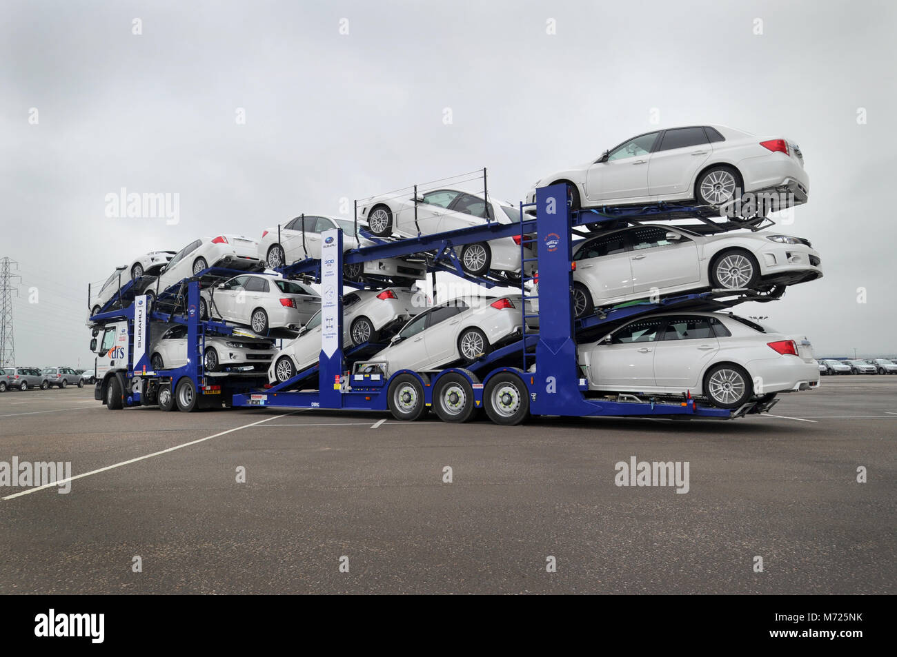 Car transporter lorry hi-res stock photography and images - Alamy