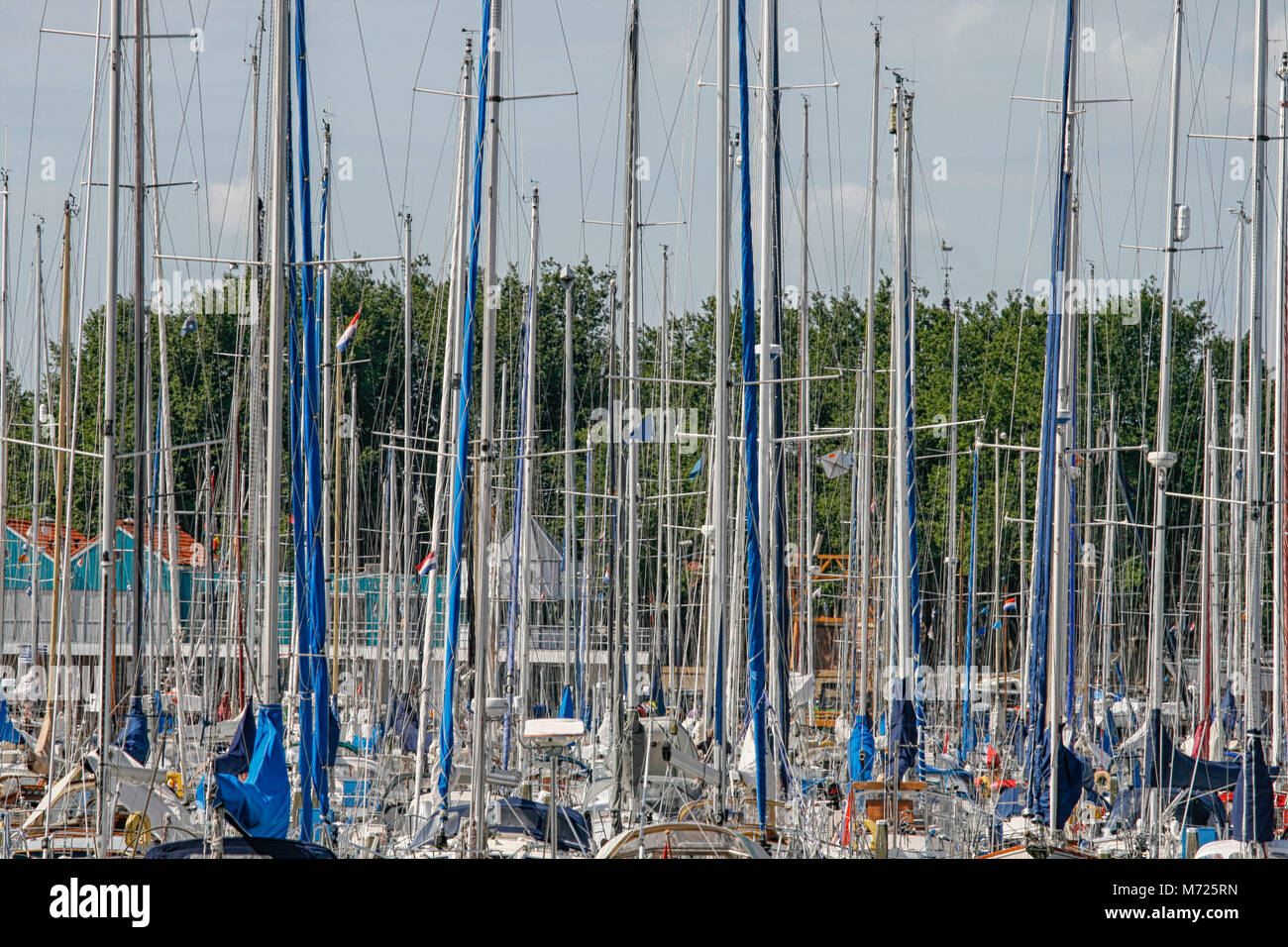 Sailing yachts with masts hi-res stock photography and images - Alamy